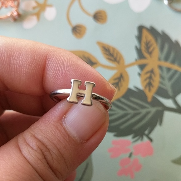 BaubleBar | Jewelry | Nwot Silver H Letter Ring Stackable Alphabet ...